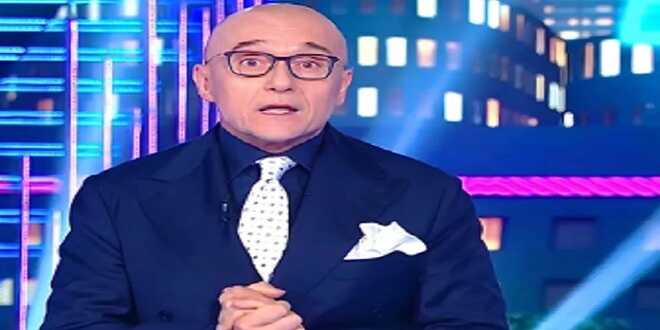 Grande Fratello 2024-2025 Alfonso Signorini si è assicurato tre super vip | i nomi e le nuove regole
