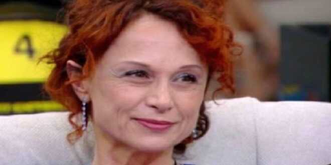 Beatrice Luzzi prima finalista del Grande Fratello Vip: reazione a sorpresa