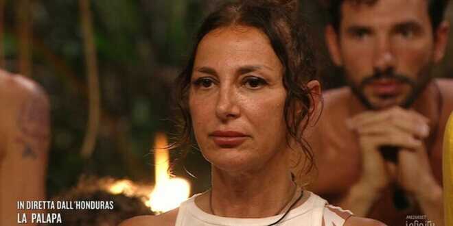 Luce Caponegro prima eliminata: voleva rimanere a L’Isola dei Famosi 18 ...