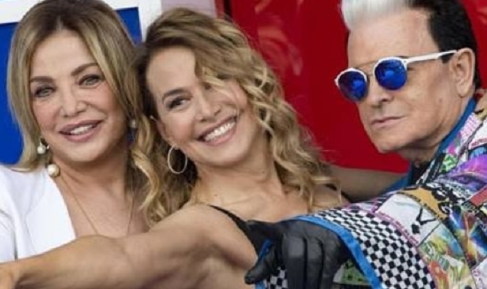 Grande Fratello Nip, Simona Izzo cacciata da Barbara d’Urso?